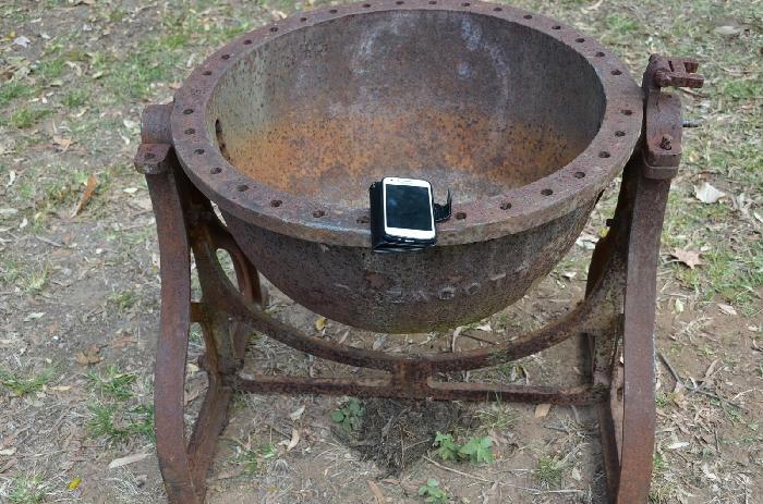 Cast Iron Cauldron - Smelting, Melting, Foundry, and Casting - I Forge Iron
