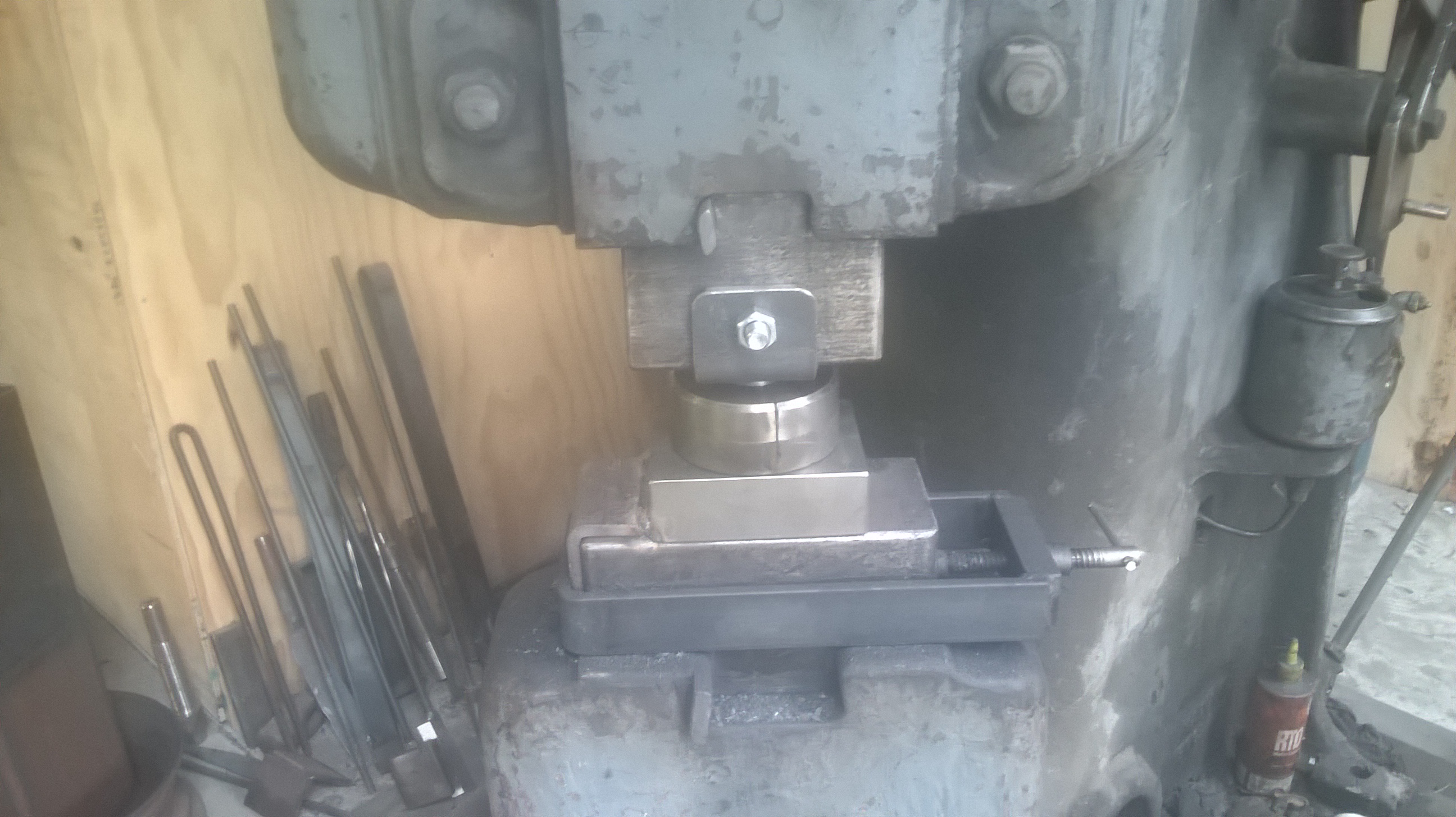 Power hammer forging rivets, - Power Hammers, Treadle Hammers, Olivers ...
