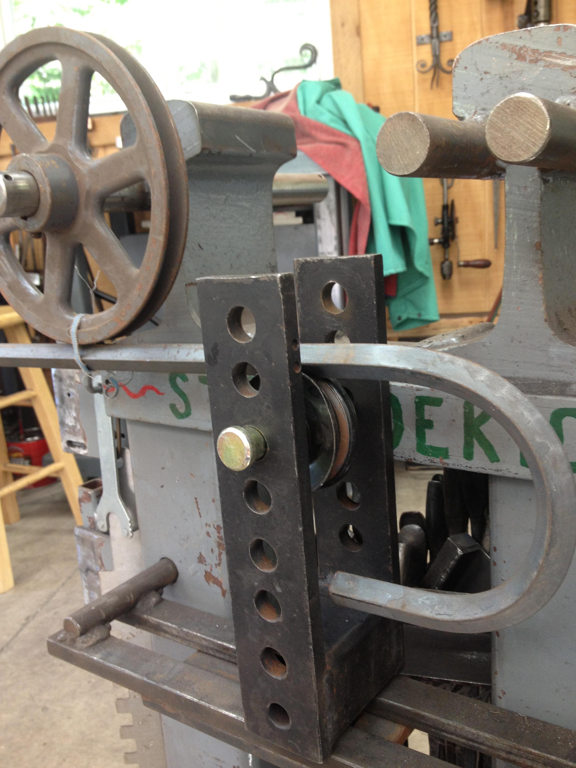 Antique Bender?? - Tools, general discussion - I Forge Iron