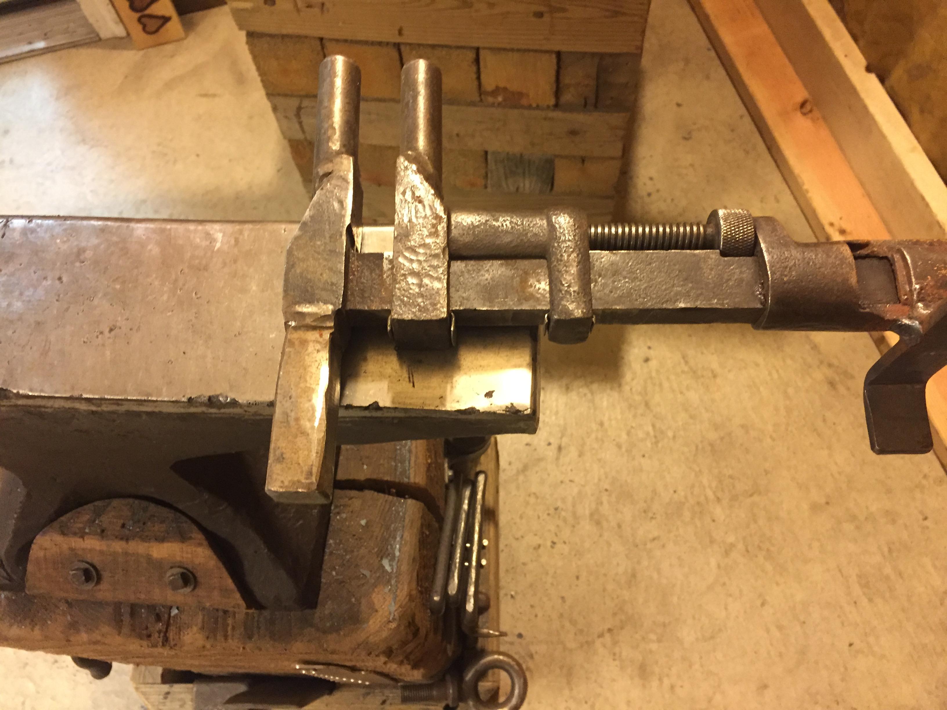 Antique Bender?? - Tools, general discussion - I Forge Iron