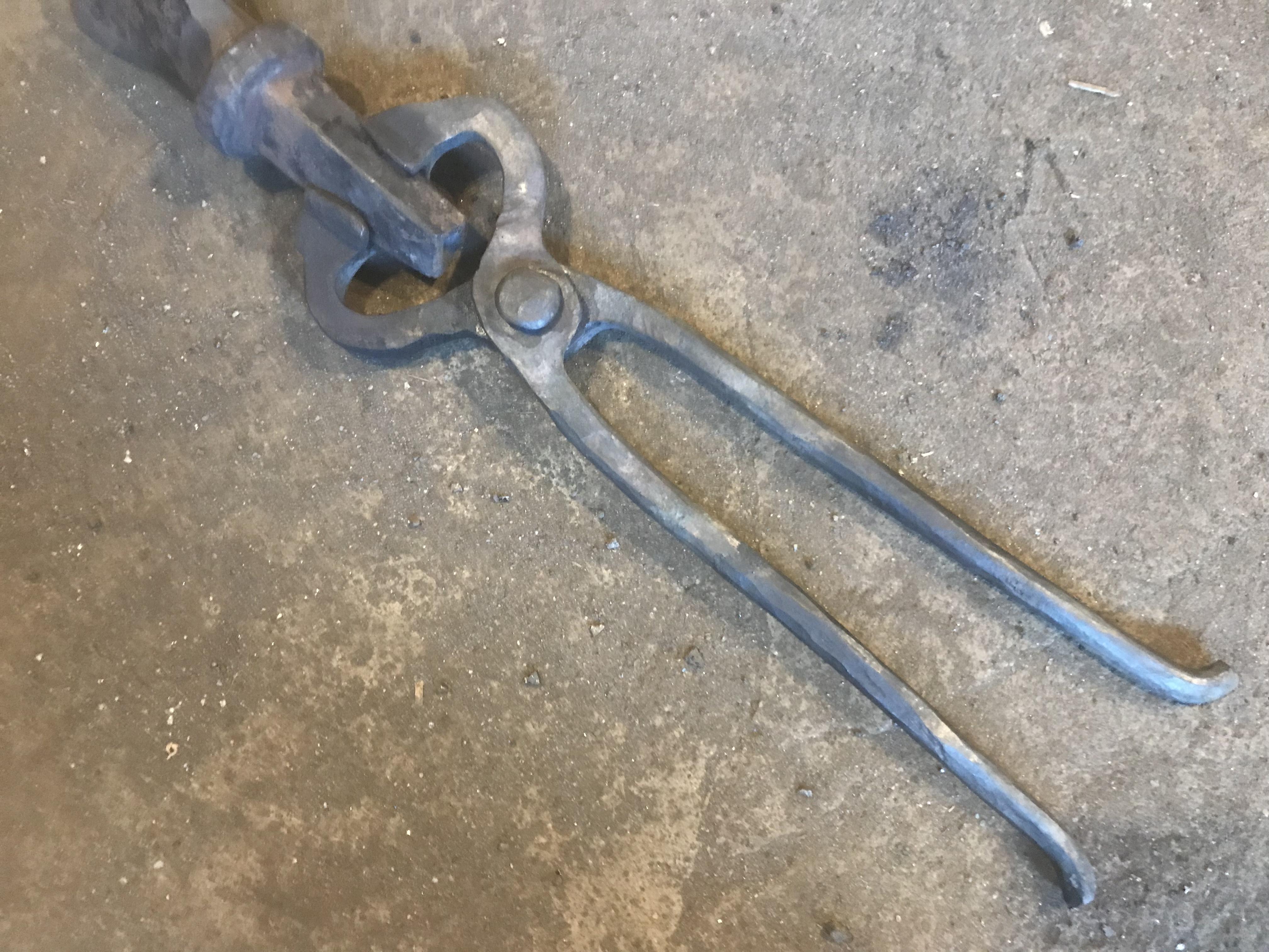 Recommended tongs - Tongs - I Forge Iron