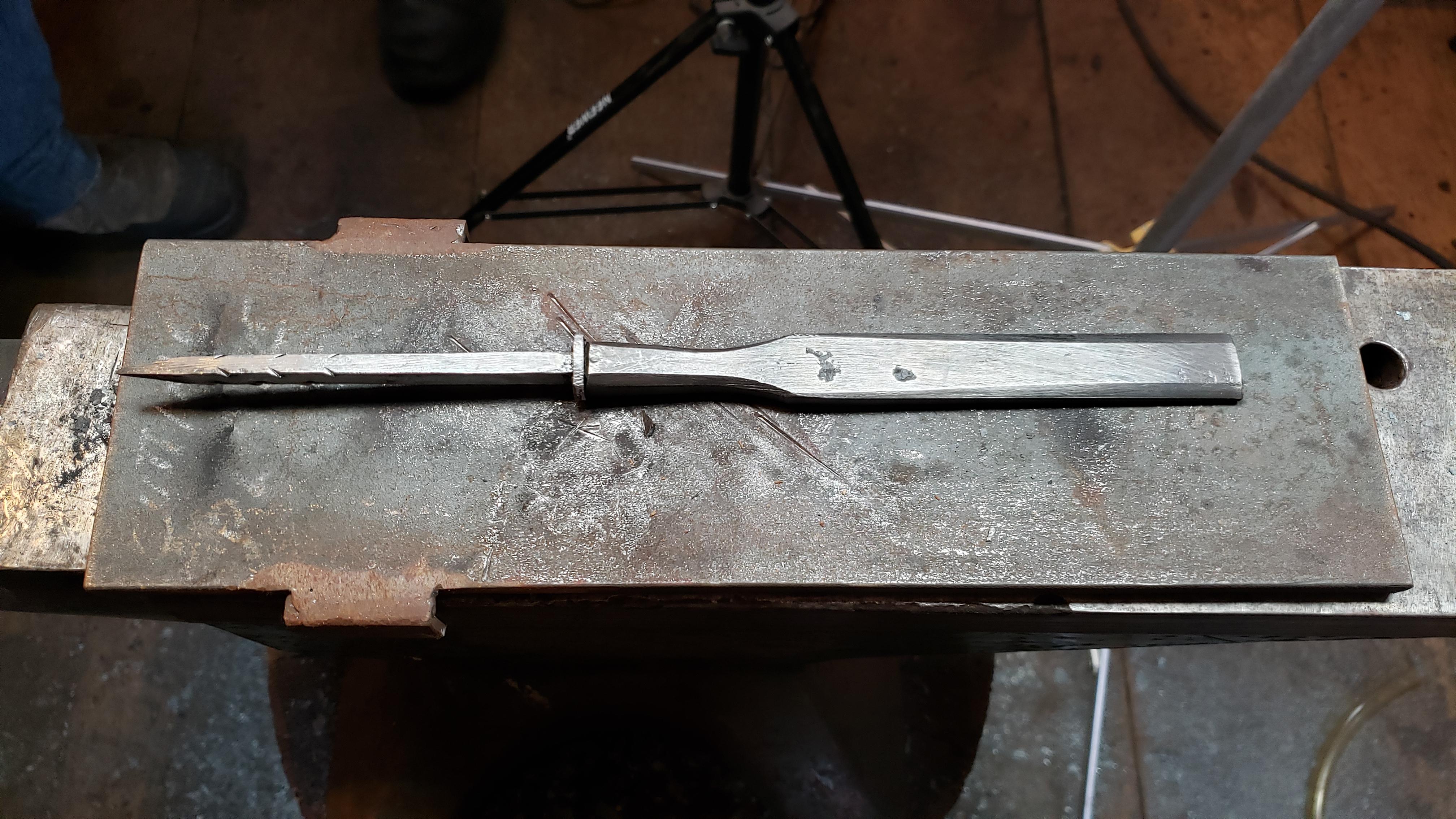 Wrought iron steeled, 3/4" wood chisel - Chisels, Gouges, Scissors, etc ...