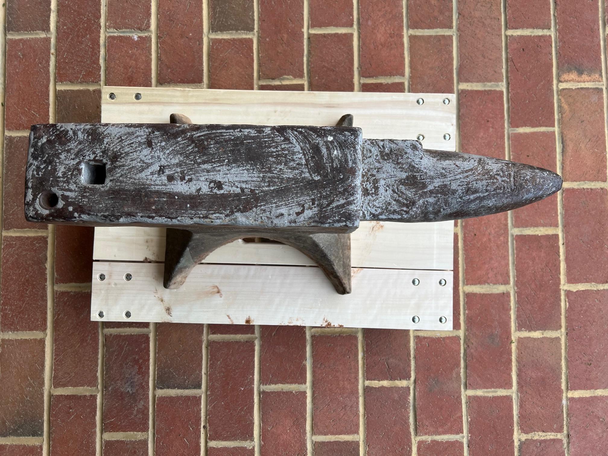 Hadfield and Sanderson Anvil - Anvils, Swage Blocks, and Mandrels - I ...