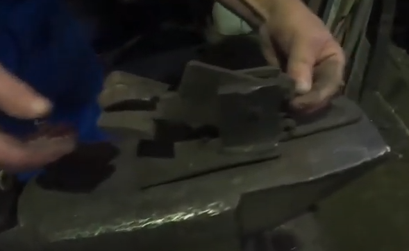 Tool for hardy hole - Anvils, Swage Blocks, and Mandrels - I Forge Iron