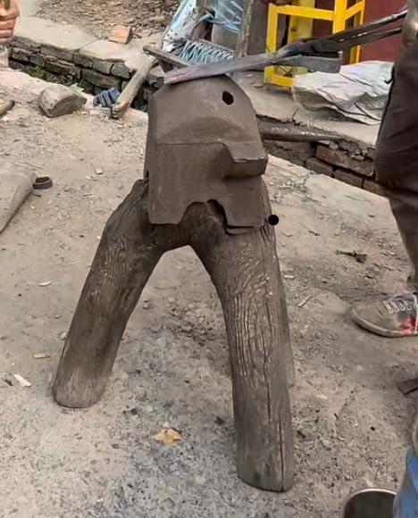 Chinese “Turtle” Anvil Stand - Stands for Anvils, Swage Blocks, etc - I ...